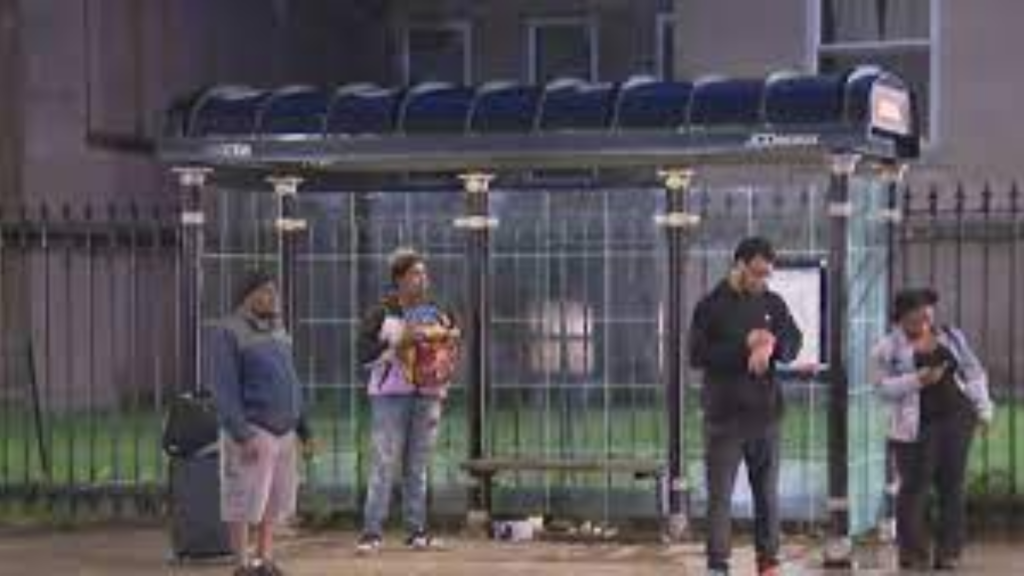 Bus stop in South Chicago becomes a target for multiple robberies